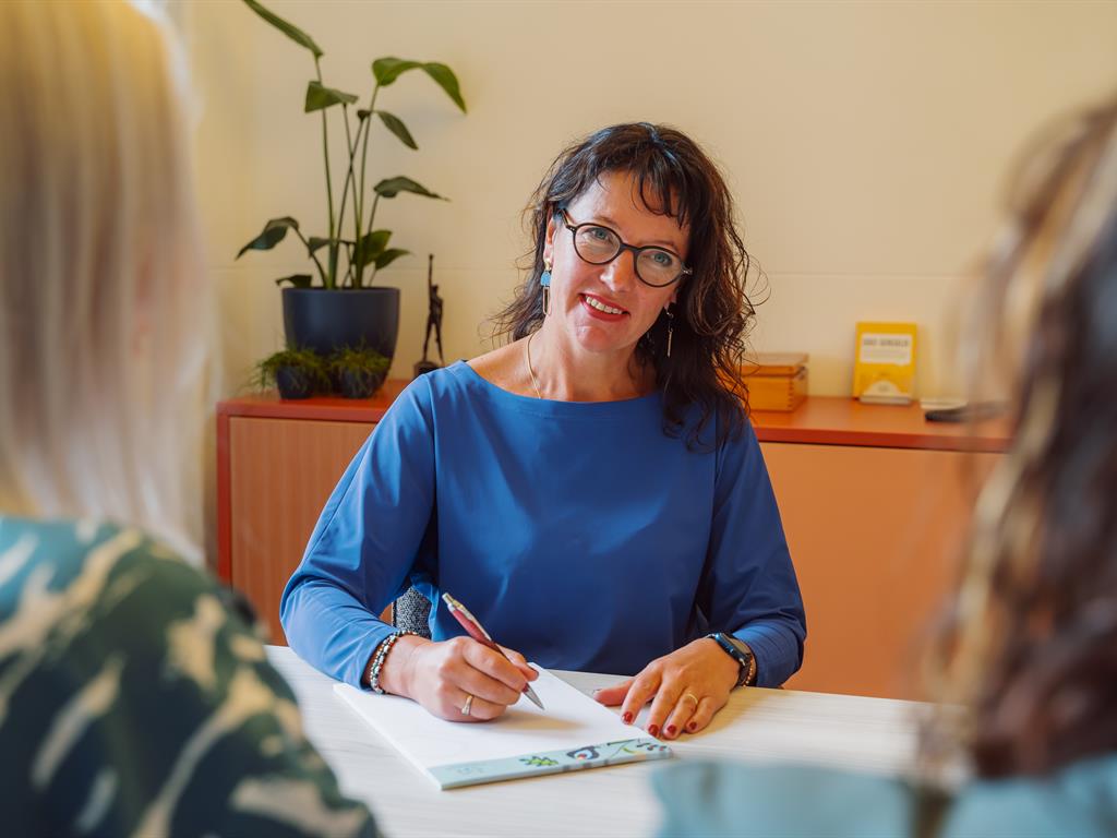 Overdracht van een onderneming | Notariskantoor Mirjam Bos